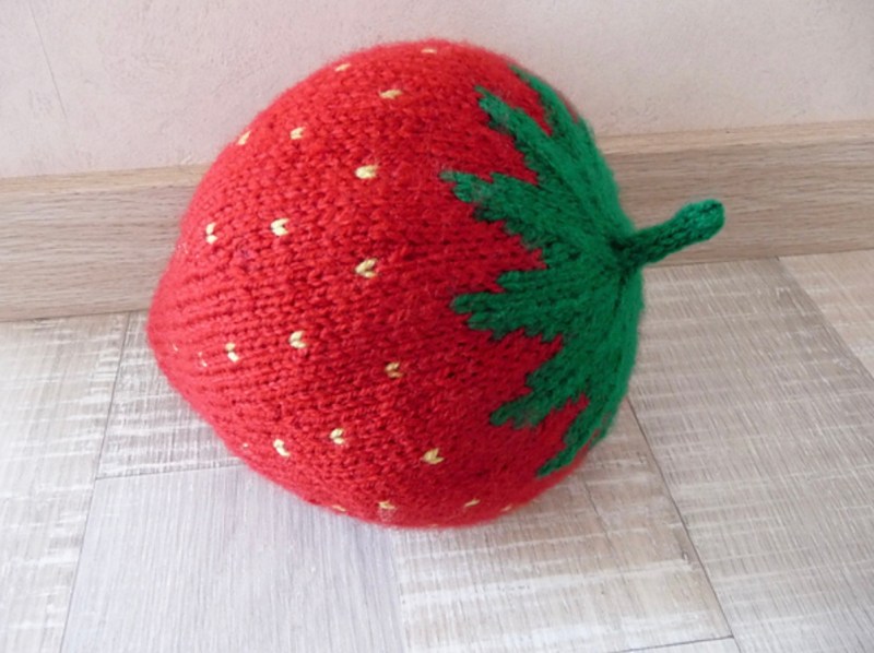 50 Strawberry Themed DIY Projects And Crafts To Make This Summer ...